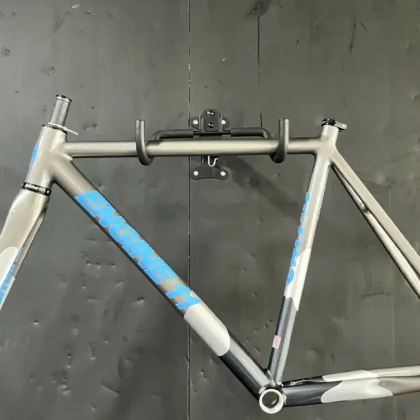ENGINE11 | 엔진11 Engine11 Crit-D Gunmetal frame quick sale! on Bunjang ...