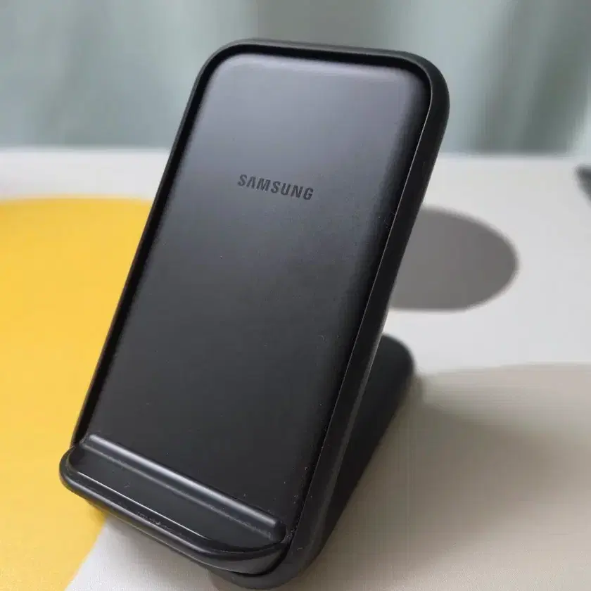 Samsung Fast Charger Stand ep-n5200 #ep-n5200,#거치대충전기,#충전기거치대,#삼성고속충전기 ...