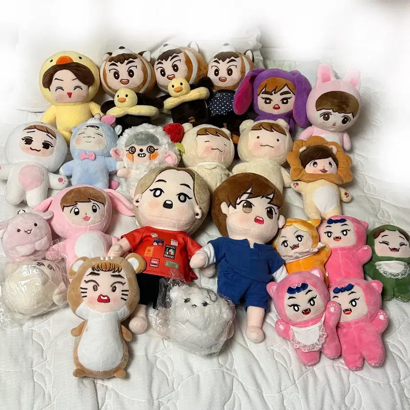 EXO | 엑소 Exo doll exo doll sehun xiumin baekhyun sehun baekhyun #엑소인형 ...
