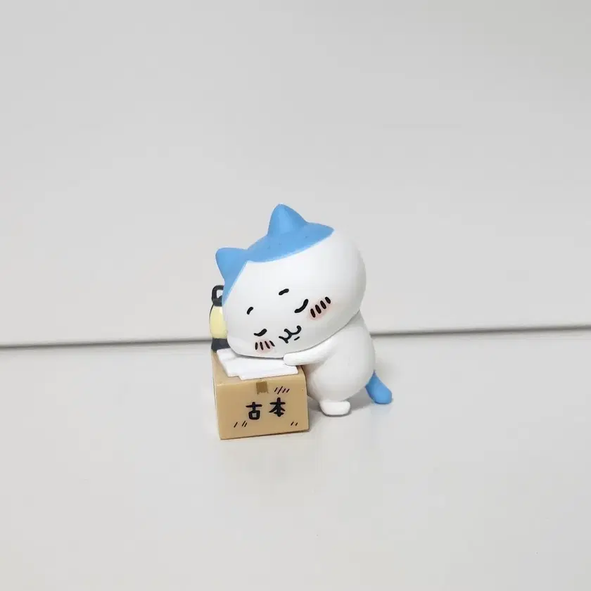 CHIIKAWA | 치이카와 Chiikawa Hachiware Figure Cardboard Series #먼작귀,#하치와레 ...