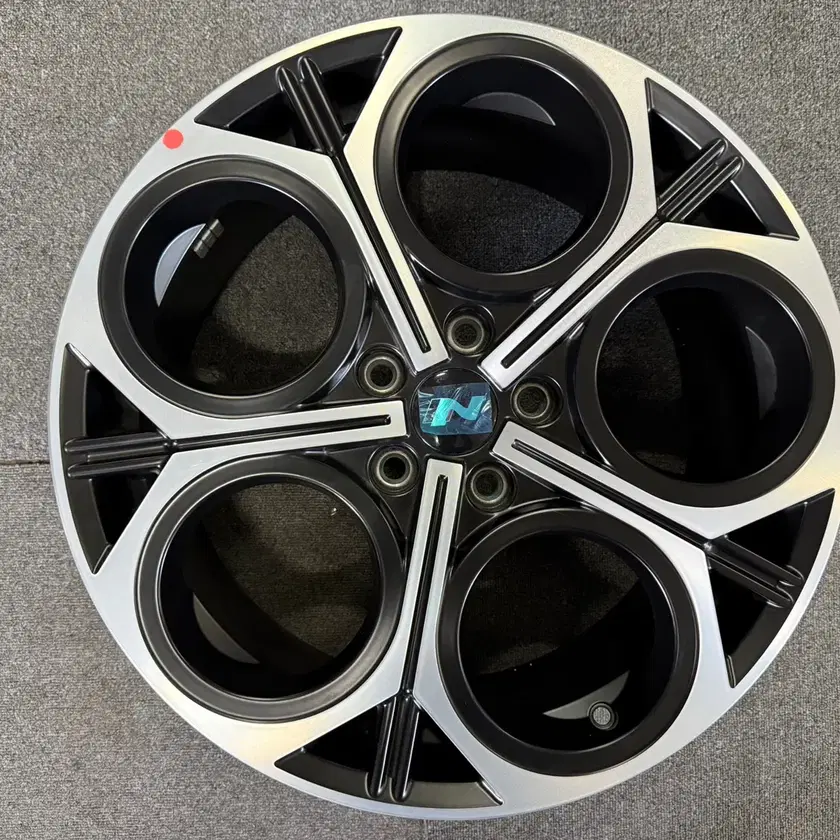 Avante N Revolver Genuine 19-inch Wheel, 1 piece for sale on Bunjang ...