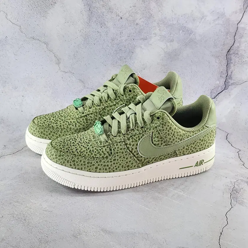 NIKE | 나이키 Nike Women's Size 230 Air Force 1 '07 Premium FV6519-200 ...