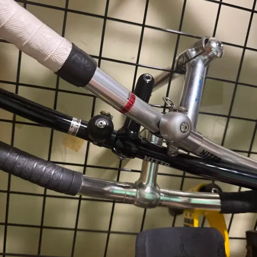 Nitto Riser Handlebar Set of 3 #픽시,#경륜,#니또,#라이져바 on Bunjang Global Site.