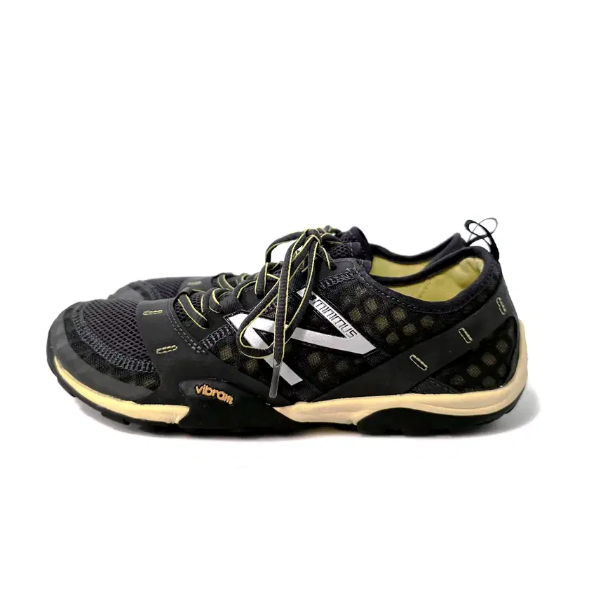 NEW BALANCE | 뉴발란스 [280] New Balance Minimus 10 Yellow on Bunjang ...
