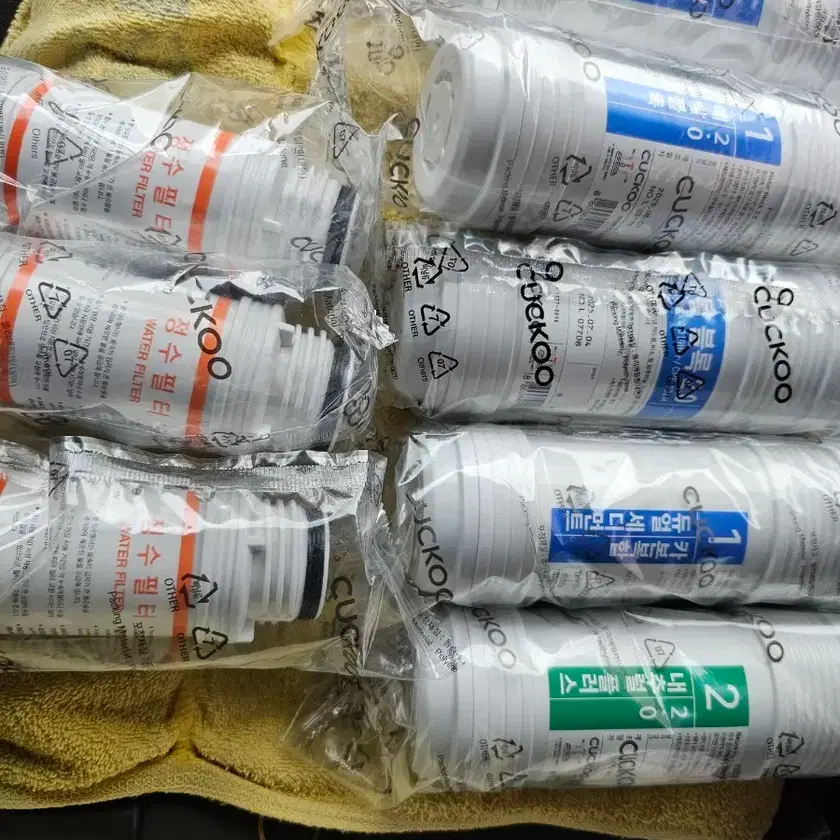 Cuckoo 8 Filters (5 x 8-inch Water Purifier Filters / 3 x Bidet Filters ...