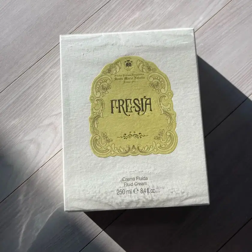 Freesia Cream Fluida Body Cream (New Product) on Bunjang Global Site.