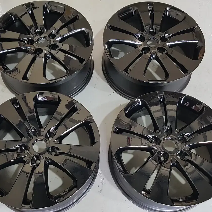 Sportage R black gloss 18-inch genuine wheel trade-in sale 200,000 won ...