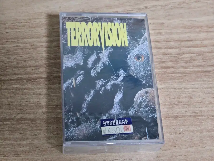 Terrorvision - Formaldehyde (미개봉 Tape) | Buy from Bunjang via Kfriday Proxy