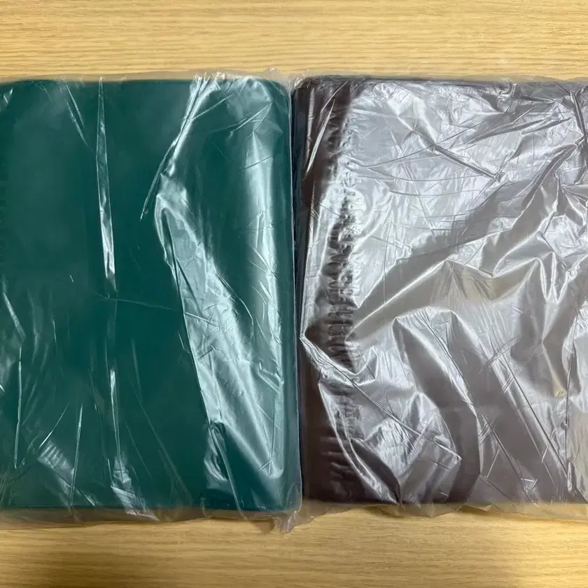 Opp bags, delivery bags. Large delivery bags. Wrapping paper delivery ...