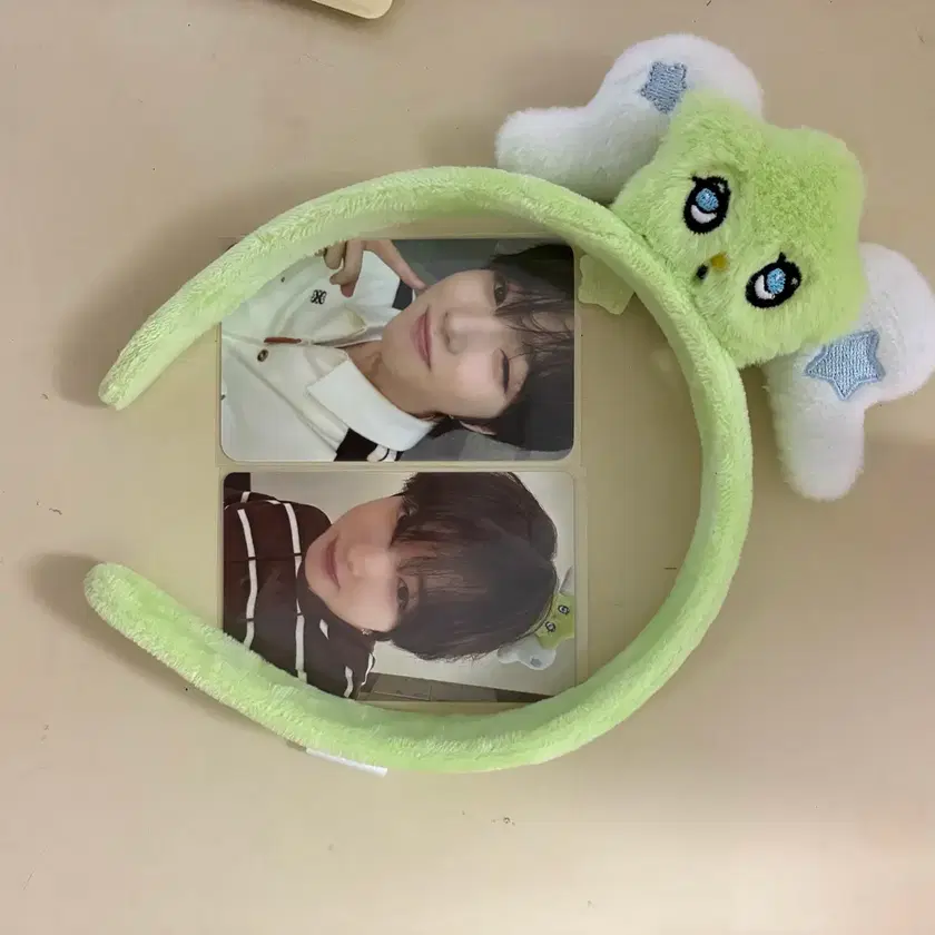 NCT | 엔시티 NCT WISH Chuu Headband Poca Sakuya on Bunjang Global Site.