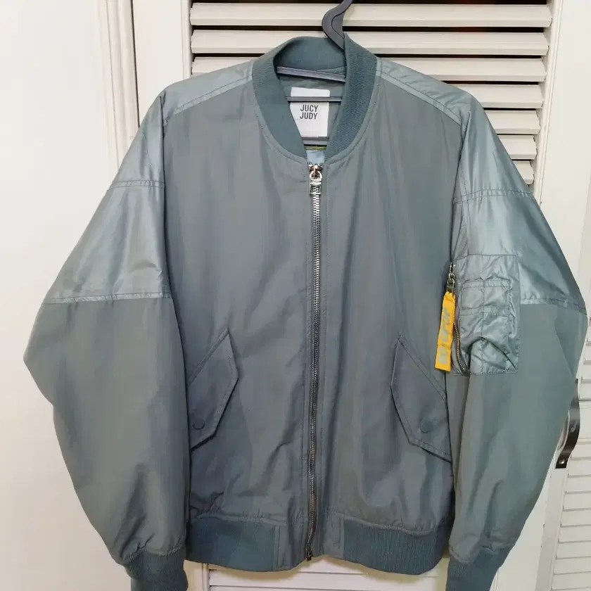 85 Juicy Judy Oversized Field Jacket MA-1 Jacket on Bunjang Global Site.