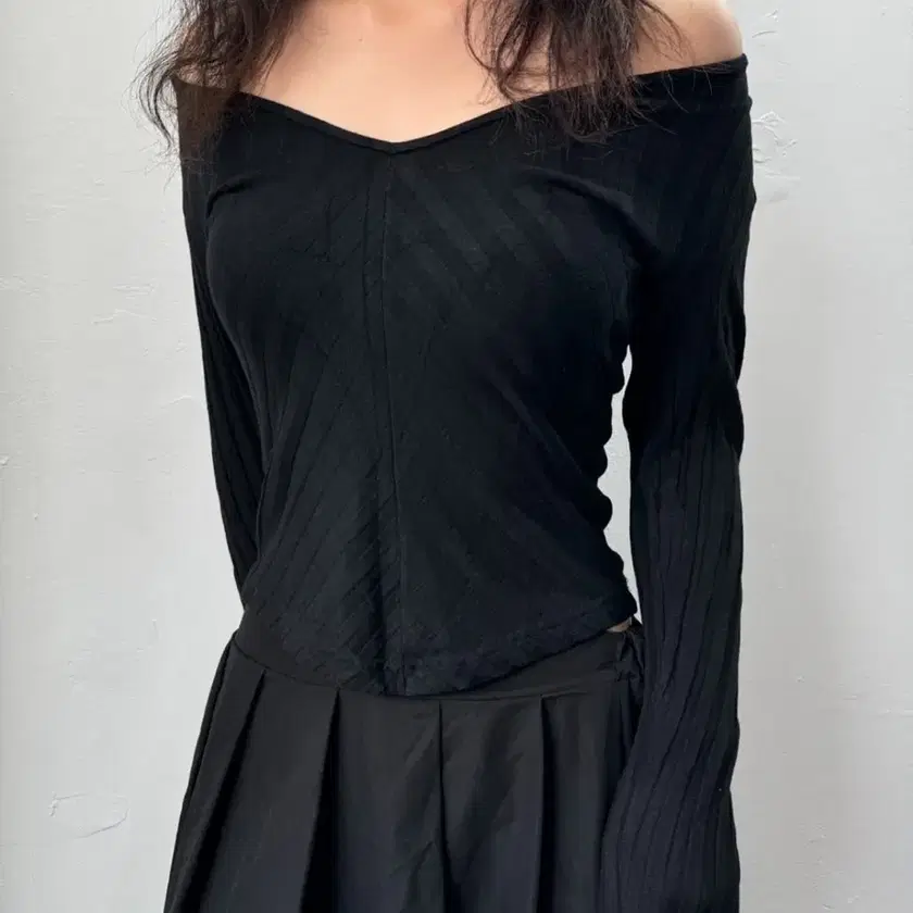 Black inner tee morgan homme #블랙티,#이너티,#여자상의,#여성의류,#가을옷 on Bunjang ...