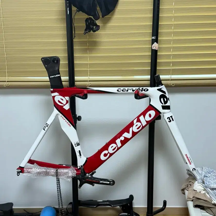 CERVELO | 써벨로 Cervelo P2 Fixie Complete Bike / Complete Bike Photos via ...