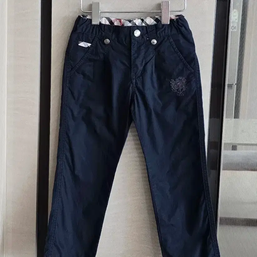 Daks Pants 100 (3y) on Bunjang Global Site.