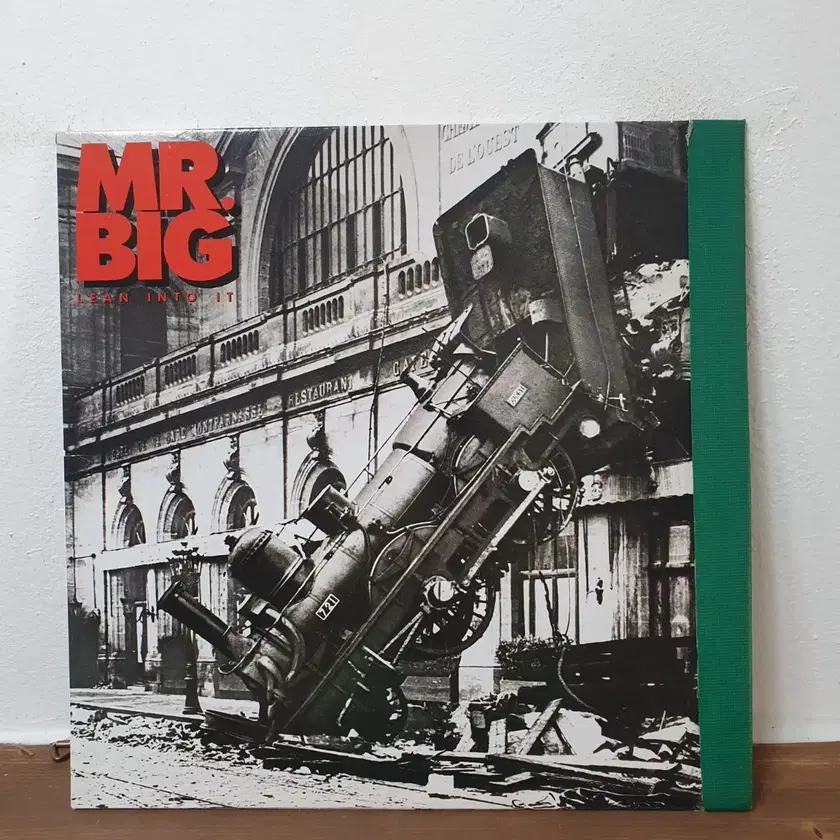 Mr. Big Lean Into It LP 1991 on Bunjang Global Site.