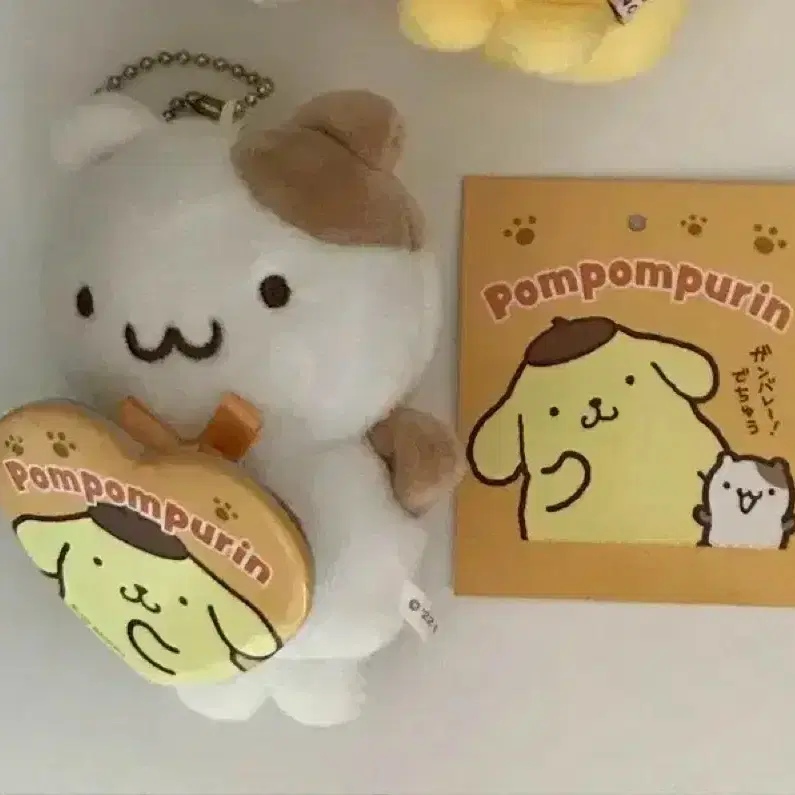 Sanrio Pompompurin Muffin Doll Keyring Bulk on Bunjang Global Site.