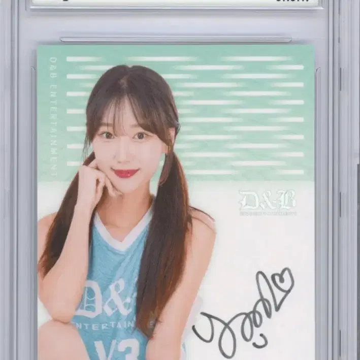 Cheerleader Lee Jung-yoon 20 Limited Auto BRG10/AUTO10 on Bunjang Global Site.