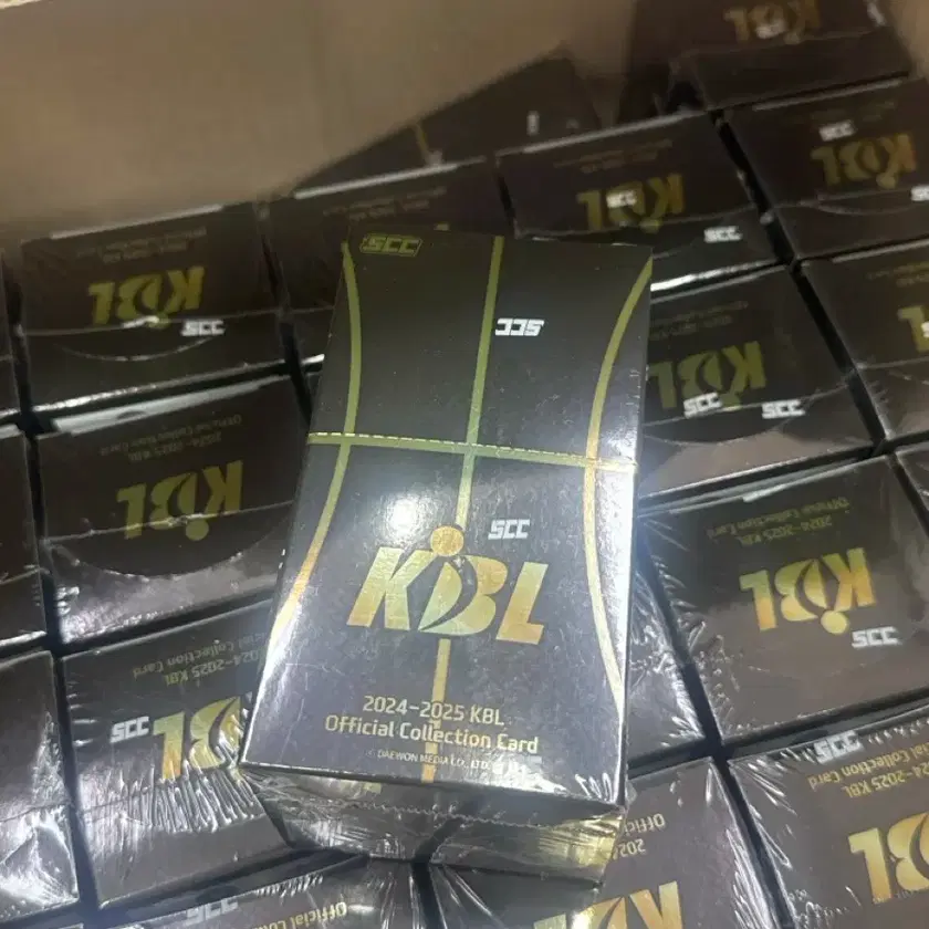 KBL Basketball Cards 1 Box 14,000 Won Clearance Sell on Bunjang Global ...