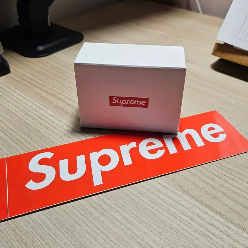 Supreme Digital Camera Keyring #슈프림,#키링,#카메라,#supreme,#디지털카메라 on ...