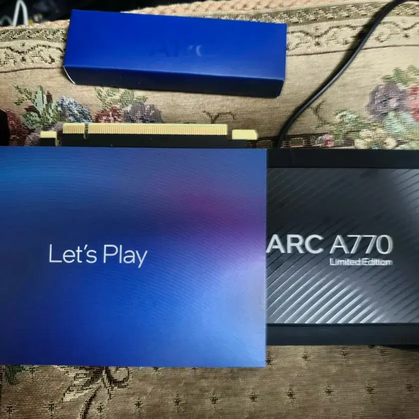 Intel Arc A770 Limited Edition Graphics Card #그래픽카드,#인텔,#Arc,#A770 on ...