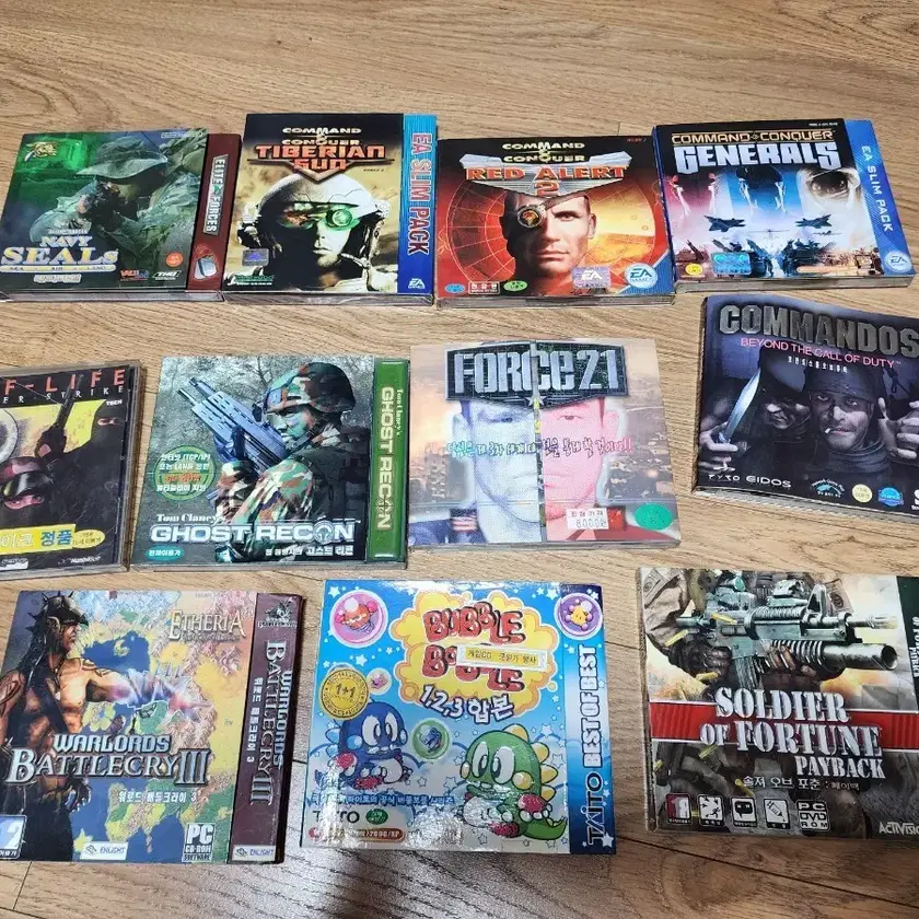 Collection of Classic PC Game CDs (Command, Half-Life, etc.) on Bunjang ...