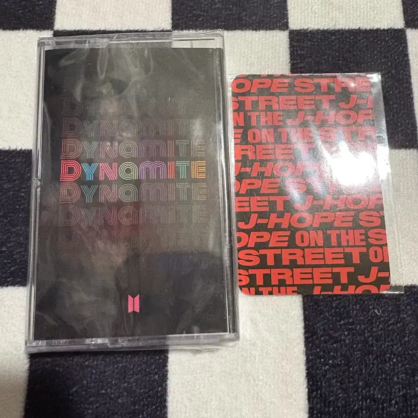 BTS [Best quality/sealed] Bangtan Dynamite cassette tape + Jay Hop Poca ...
