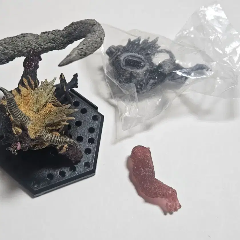HUNTER×HUNTER | 헌터x헌터 Monster Hunter Figure Rajang Furious Rajang ...