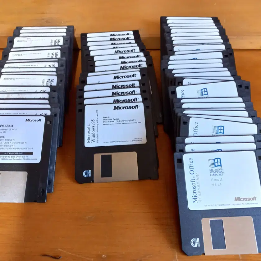 Korean Windows 95, English Windows 95 Diskette Version, Korean Office 4 ...