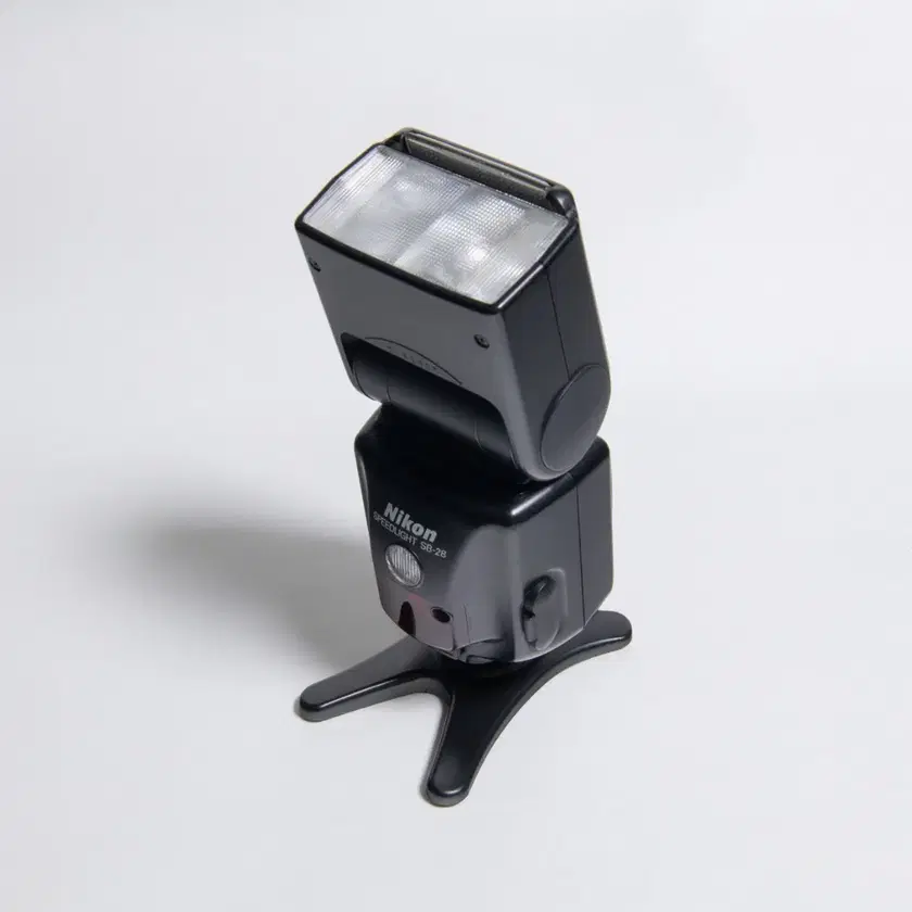 NIKON | 니콘 Nikon Speedlight SB-28 Flash on Bunjang Global Site.