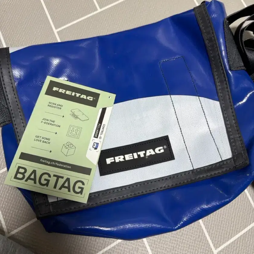 FREITAG | 프라이탁 Freitag Messenger Bag Blue/White on Bunjang Global Site.
