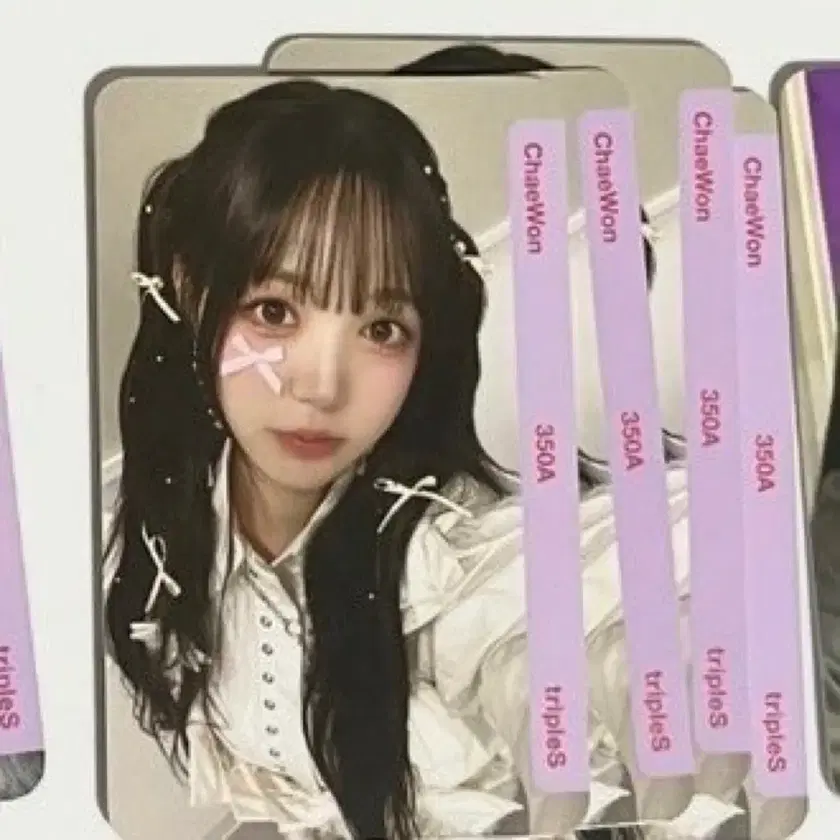 TRIPLES | 트리플에스 Triples Kim Chaewon Hachi 350A Object Objec on Bunjang ...