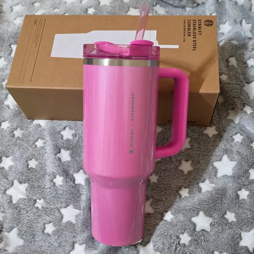 STARBUCKS | 스타벅스 Starbucks SS Stanley Love Quencher Tumbler on Bunjang ...