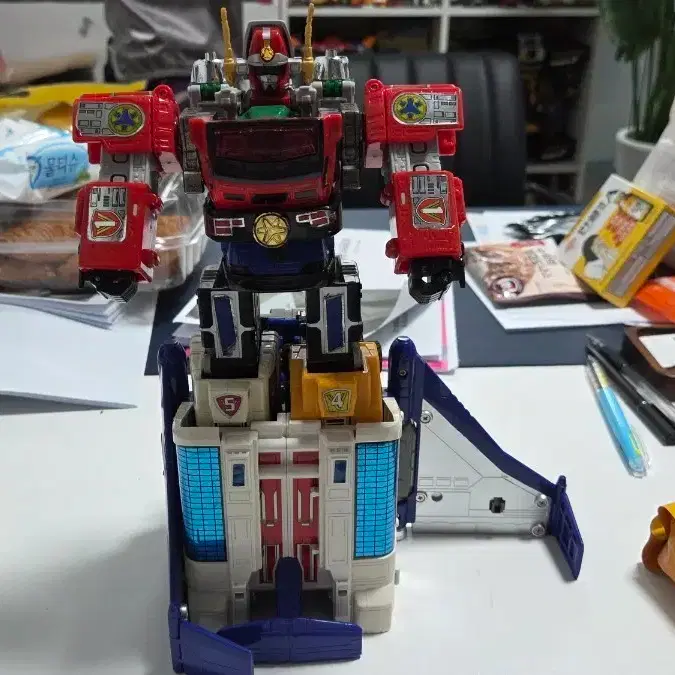 Bandai Super Sentai GoGoFive Victory Robo Junk on Bunjang Global Site.