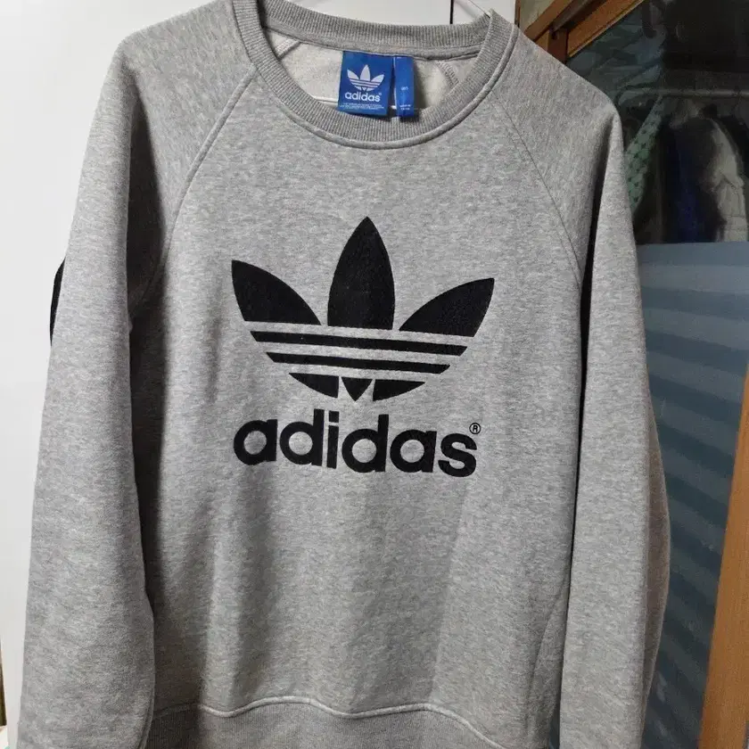 ADIDAS | 아디다스 Adidas Trefoil Sweatshirt Gray on Bunjang Global Site.