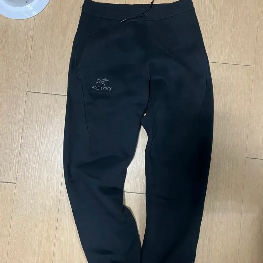 ARC'TERYX | 아크테릭스 [New Product] Arc'teryx Emblem Fleece Jogger Pants S ...