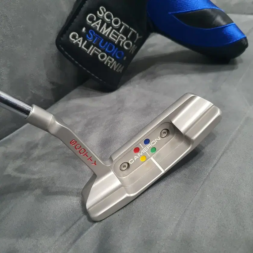 SCOTTY CAMERON | 스카티카메론 Scotty Cameron 303 GSS Newport 2 (Traffic Light ...