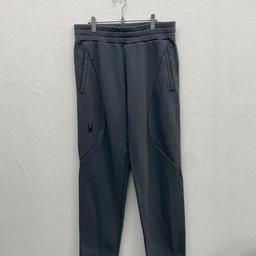 SPYDER | 스파이더 Spyder new training pants / .C-803 on Bunjang Global Site.