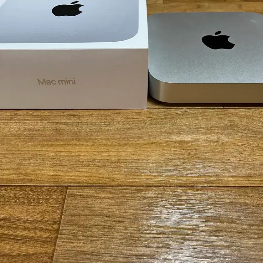 Mac mini M1 base model for sale on Bunjang Global Site.