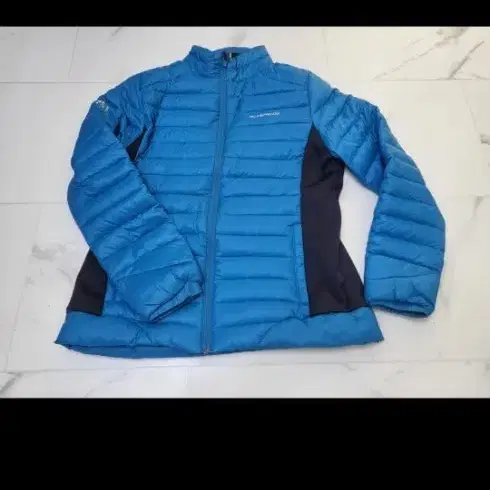 Palm Springs Golf Duck Down Padding Women's 100 on Bunjang Global Site.