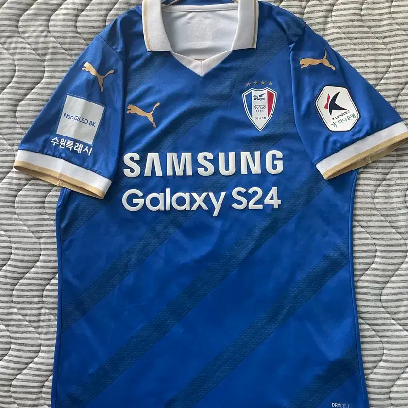 Suwon Samsung 24 Home Uniform L (Mulić) on Bunjang Global Site.