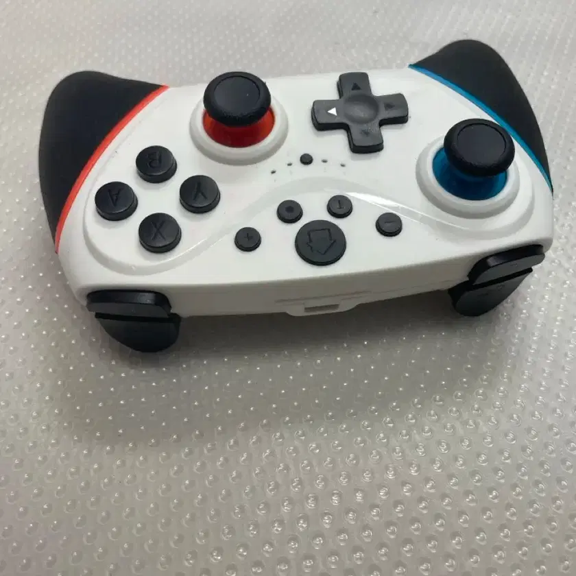 Nintendo Switch Wireless Controller T-S103. #1 on Bunjang Global Site.