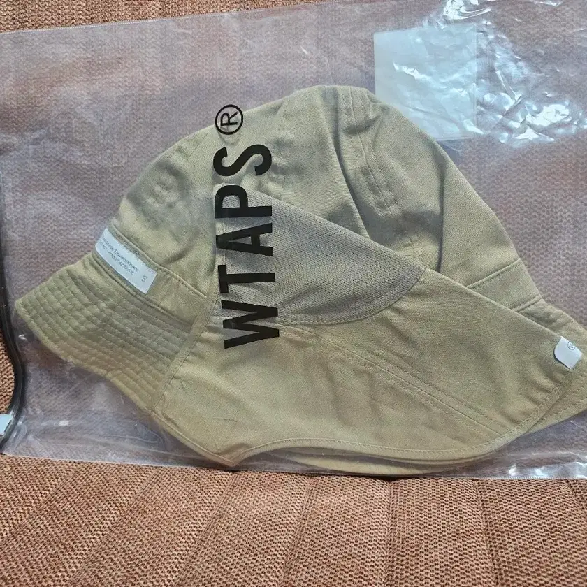 WTAPS | 더블탭스 [4] wtaps Facehugger Hat on Bunjang Global Site.