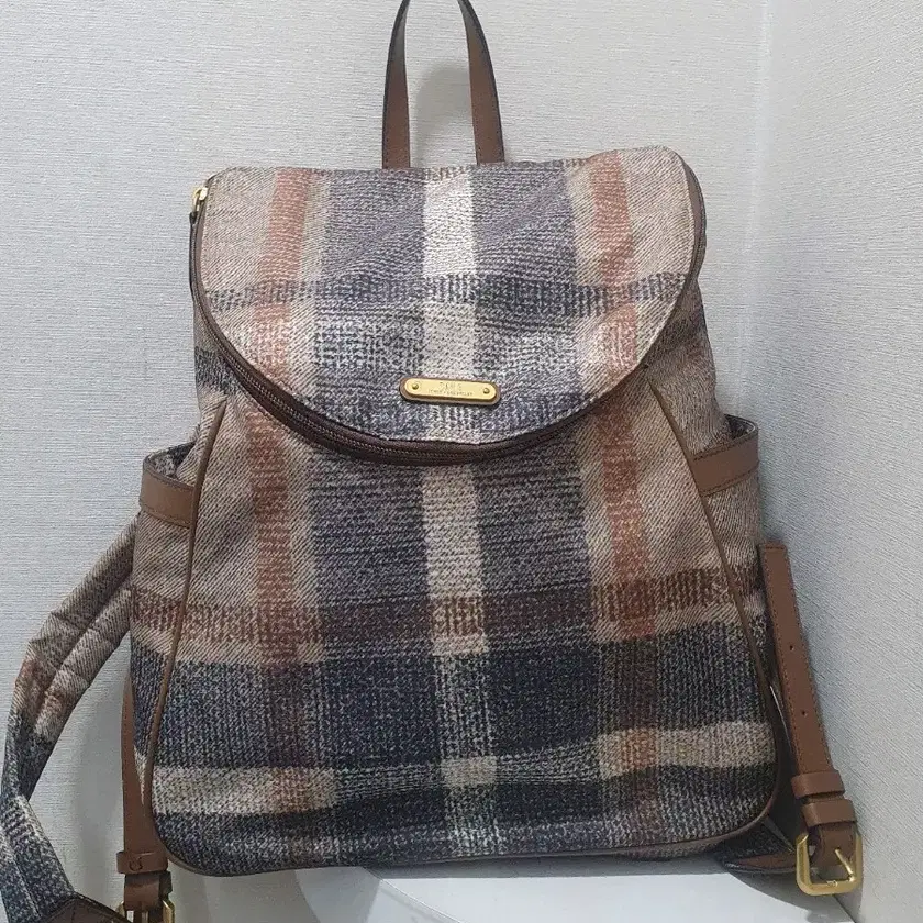 DAKS | 닥스 Daks backpack (light fabric bag) #닥스가방,#닥스백팩,#여성백팩 on Bunjang ...