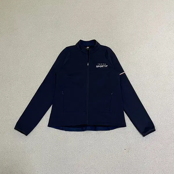 LECOQ | 르꼬끄 L Lecoq Women's Training Zip-up Top N.794 #9 on Bunjang ...