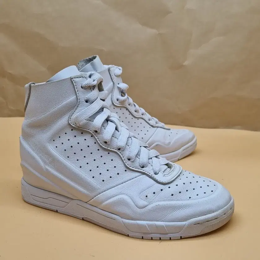 LECOQ | 르꼬끄 Lecoq women's leather height-increasing high-top 230 heel 5 ...