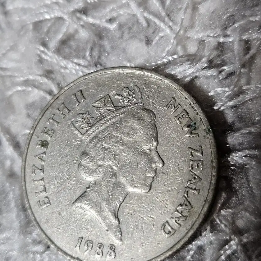 New Zealand 1988 20 cent coin currency Elizabeth II #뉴질랜드,#센트,#20 on ...