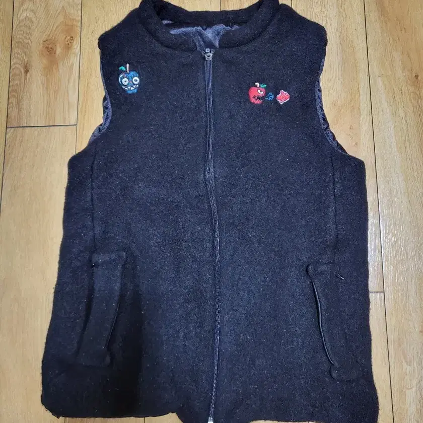 PEARLY GATES | 파리게이츠 Pearly Gates Golf Vest on Bunjang Global Site.