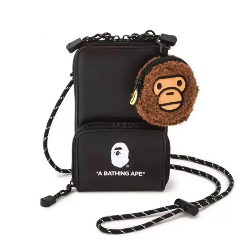 BAPE | 베이프 Bape magazine supplement crossbody bag! on Bunjang Global Site.
