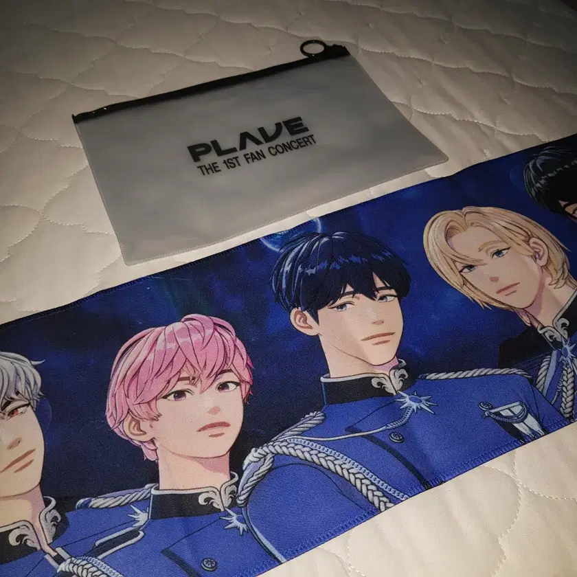 PLAVE first fan con slogan wts below original price Hello Asterum #예준 ...