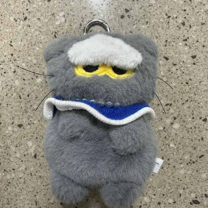 G-DRAGON | 지드래곤 Joan Friends Joa Plush Keyring Gray / GD Keyring #지디 ...